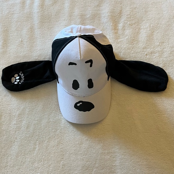 Peanuts | Accessories | Peanuts Snoopy Cedar Fair Long Ears Snapback ...